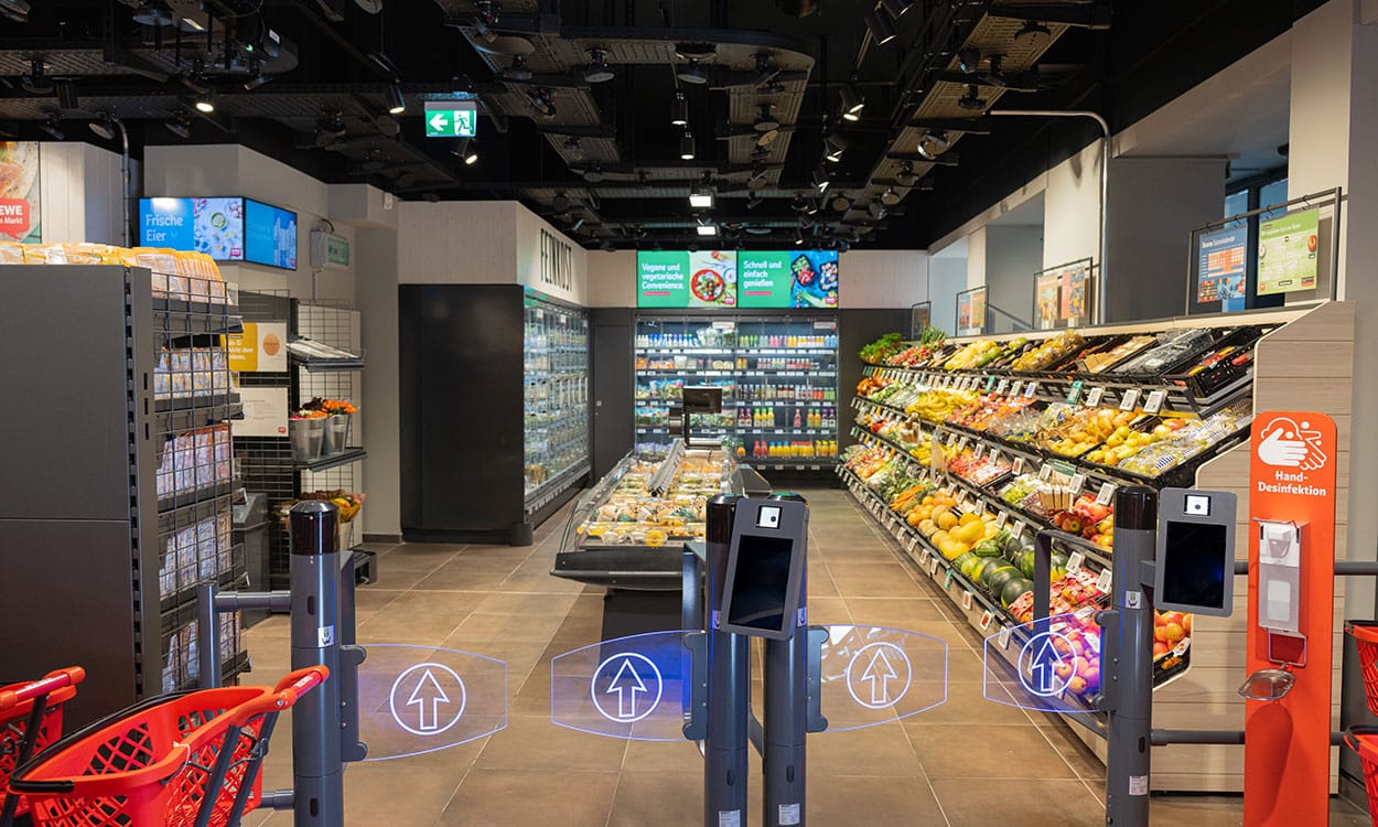 Rewe ermöglicht hybrides Einkaufen - display Magazin