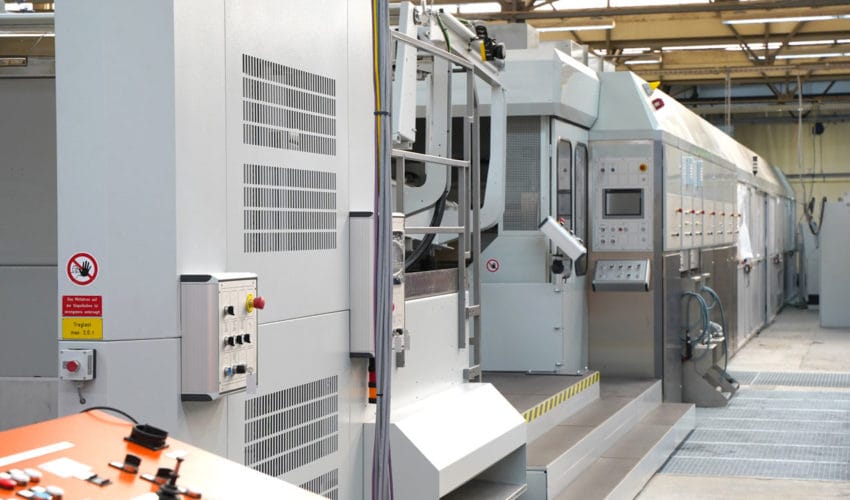 Thimm investiert Millionen - display Magazin