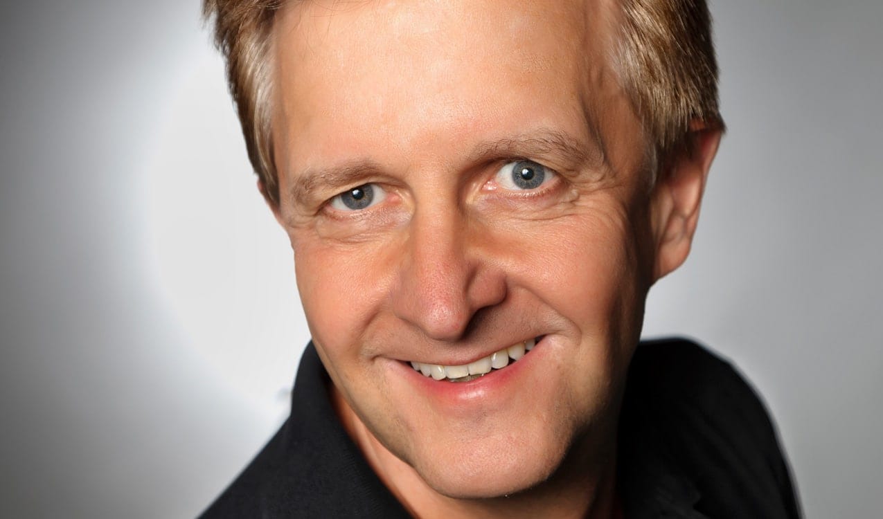 Deco Woerner neu aufgestellt - display Magazin