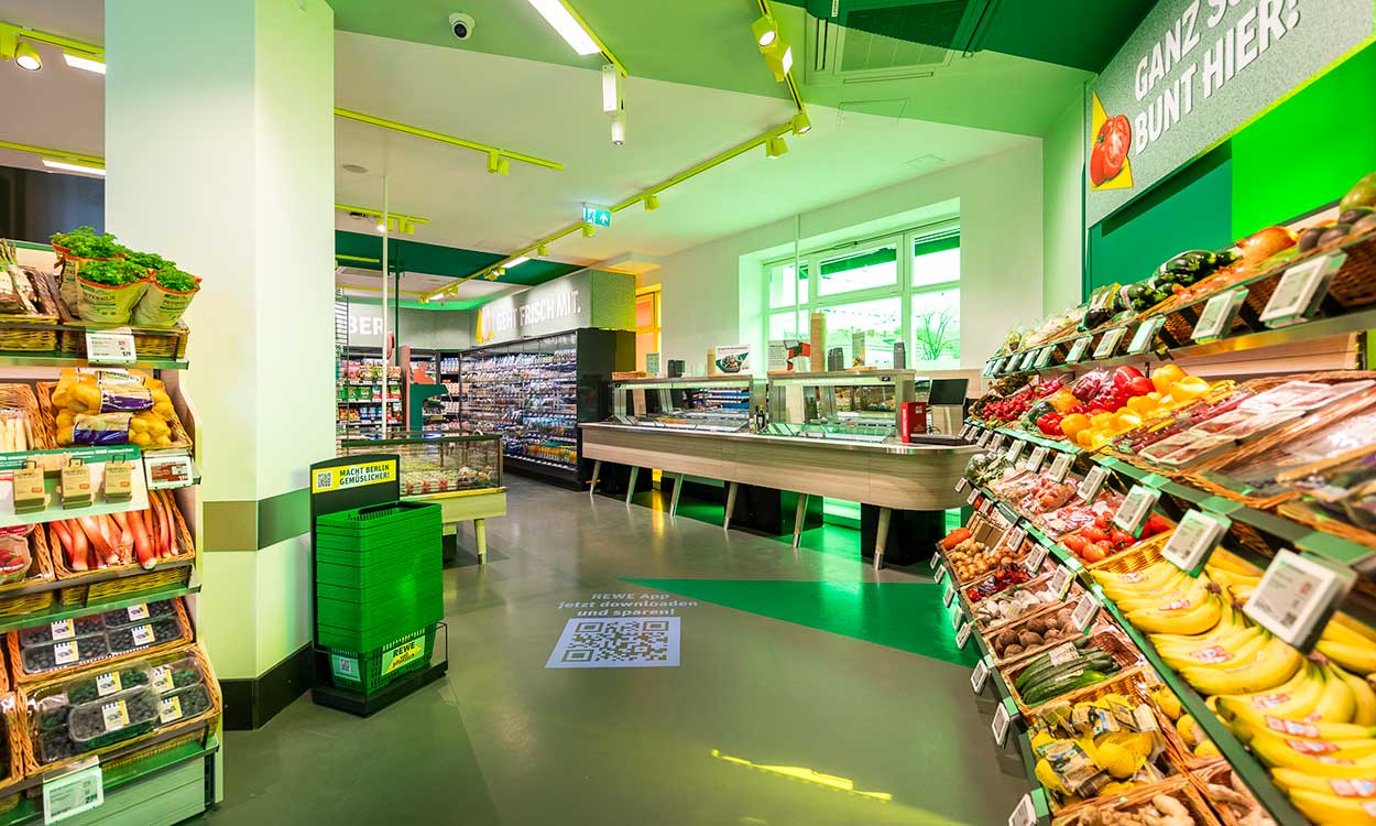 Rewe voll pflanzlich - display Magazin